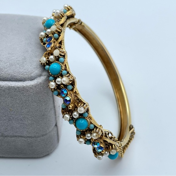 Florenza | Jewelry | Vintage Florenza Hinged Bangle Bracelet Faux ...